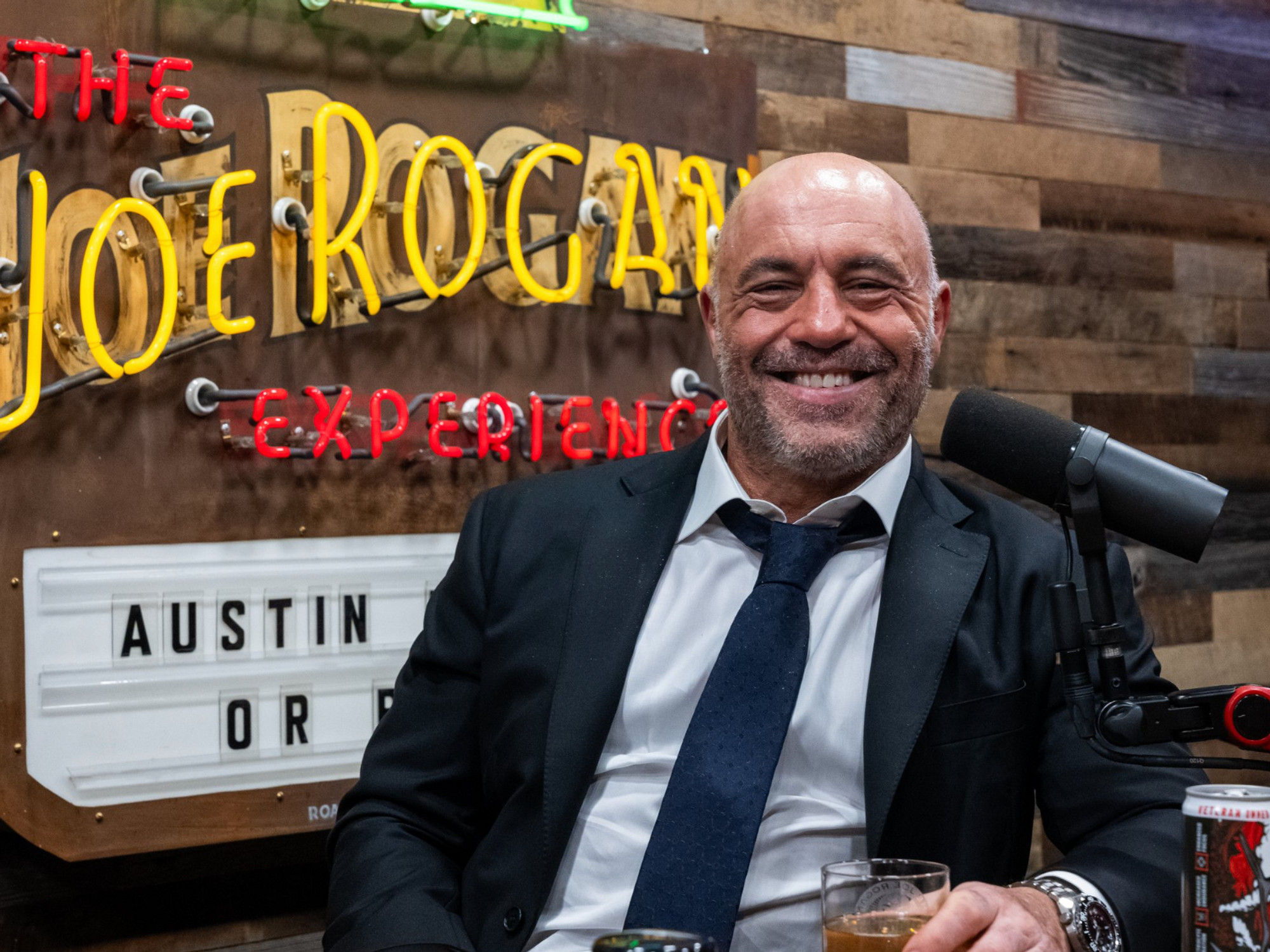 Berlin To Texas, When A Foreigner Gets Invited To Joe Rogan's Podcast