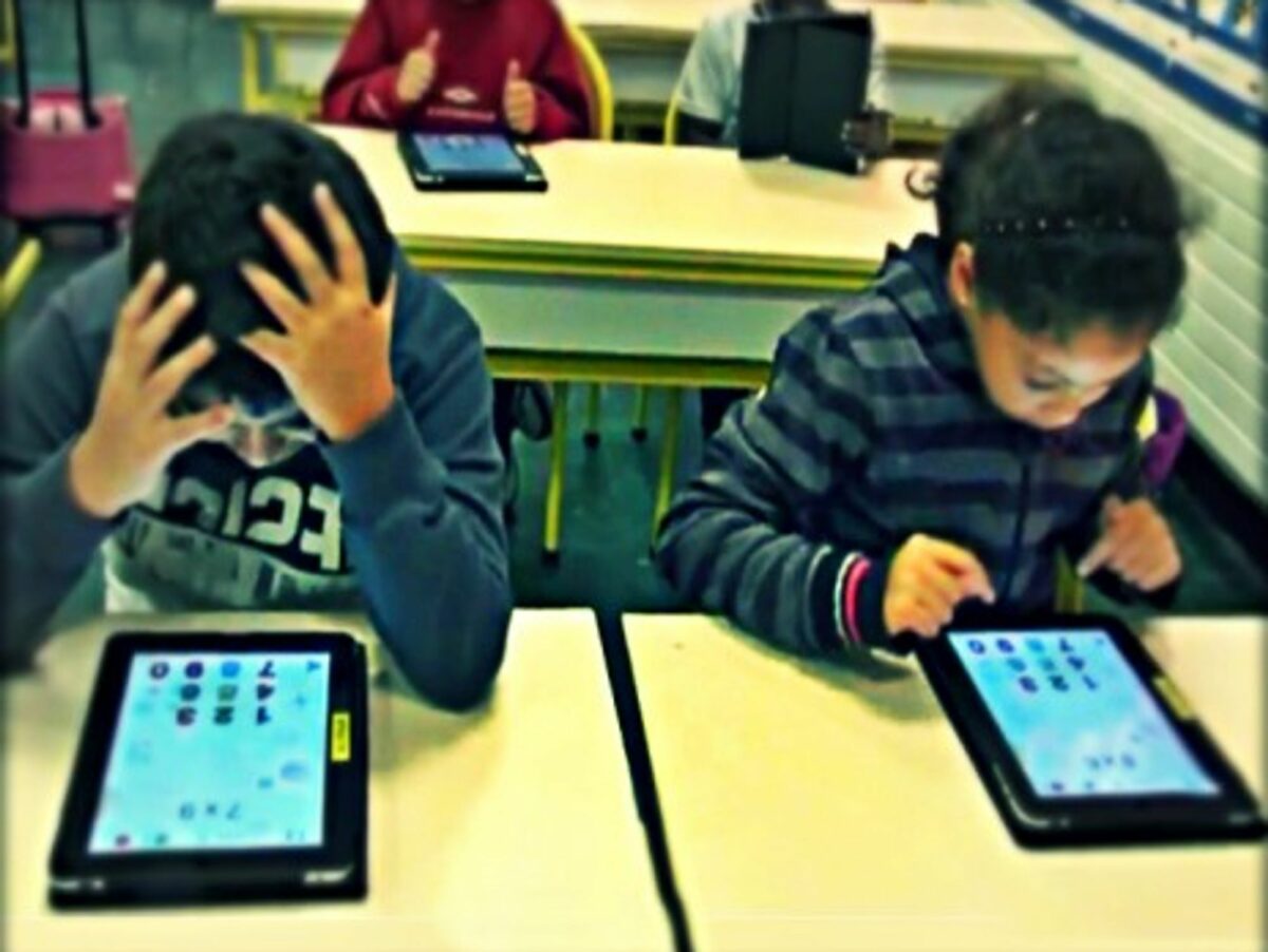 Working-Class Kids Are French Avant-Garde For Classroom Use Of Tablets ...