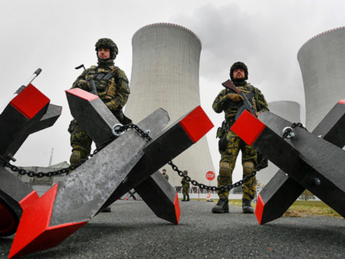 Irrational Nuclear Fears Are The Real Risk — Just Look At Ukraine And ...
