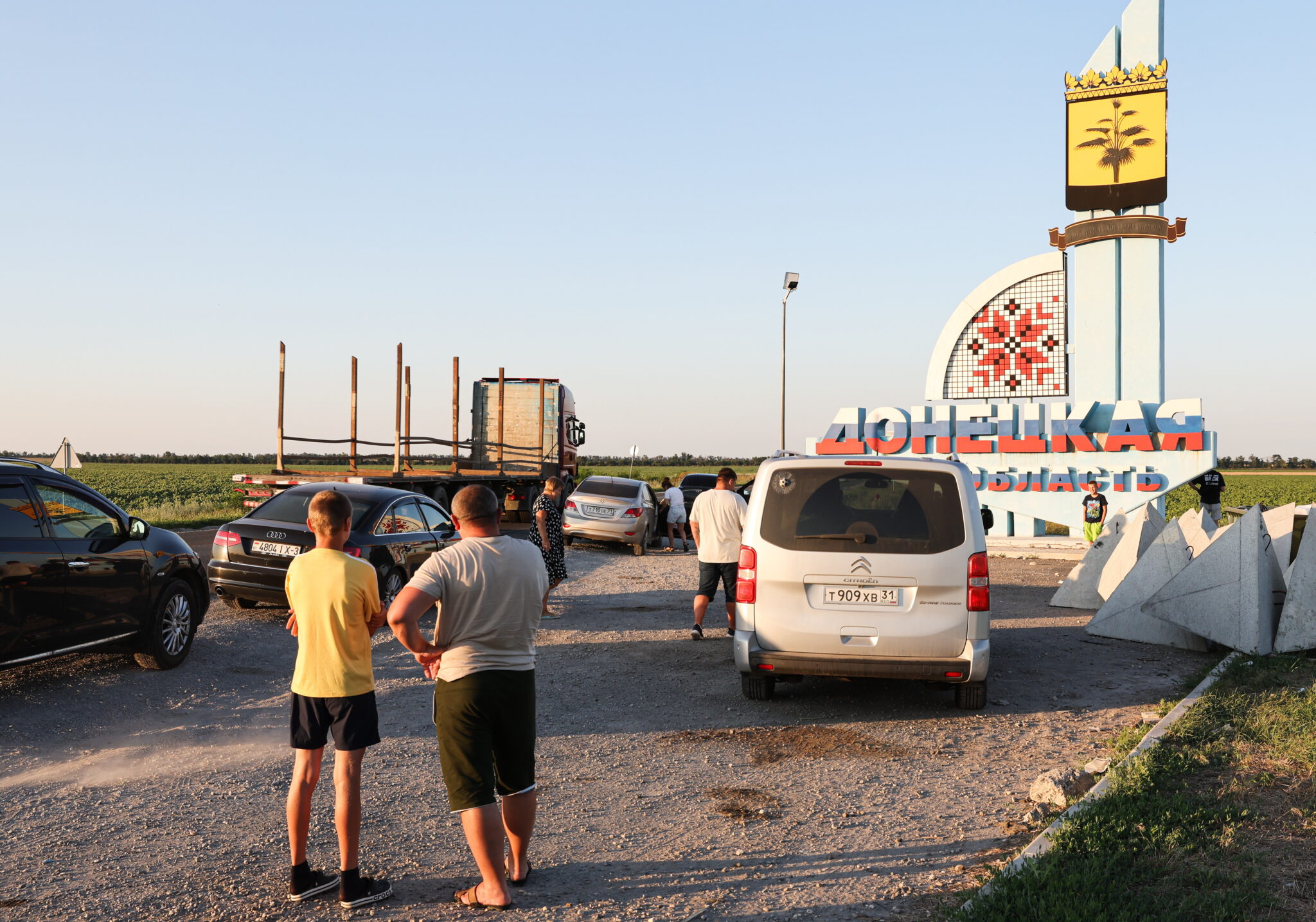 Occupied Ukraine: How A Seaside City Has Turned Into An Open Air Prison ...